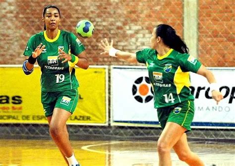 Todos Os Tipos De Passes Do Handebol E Como Executá Los Atividades De