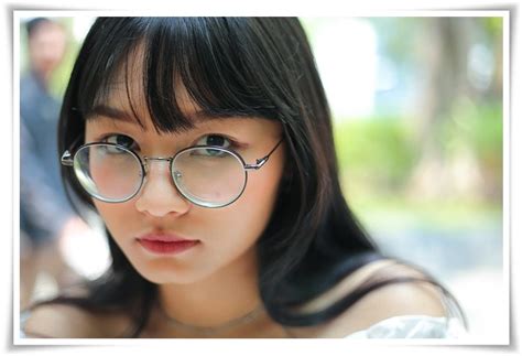 Masih Sering Salah Saat Bikin Alis Ikuti Cara Mudah Ini Yuk Area Cewe