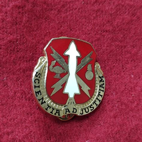 Vintage Army Missile And Munitions Center Unit Crest Pin Etsy