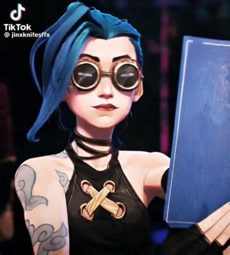 Pin By Zuzel On Arcanemostly Jinx Jinx League Of Legends League Of Legends League