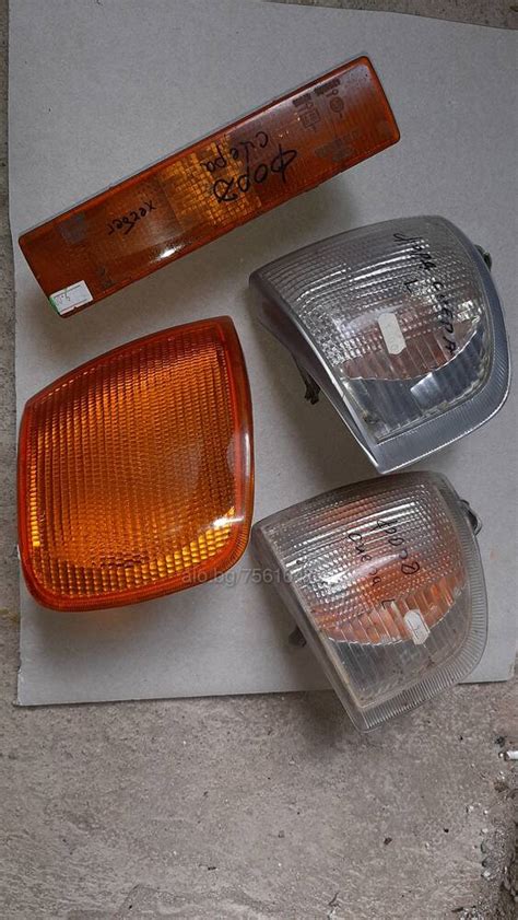 Мигачи за Форд Сиера Фарове Стопове Мигачи Резервни части консумативи аксесоари С