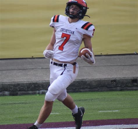 Sabolsky Takes In Moment Scores Touchdown For Cheboygan In CMUs