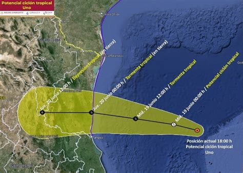 Amenazante Potencial Ciclón Tropical Uno Golpea Sureste De México Y