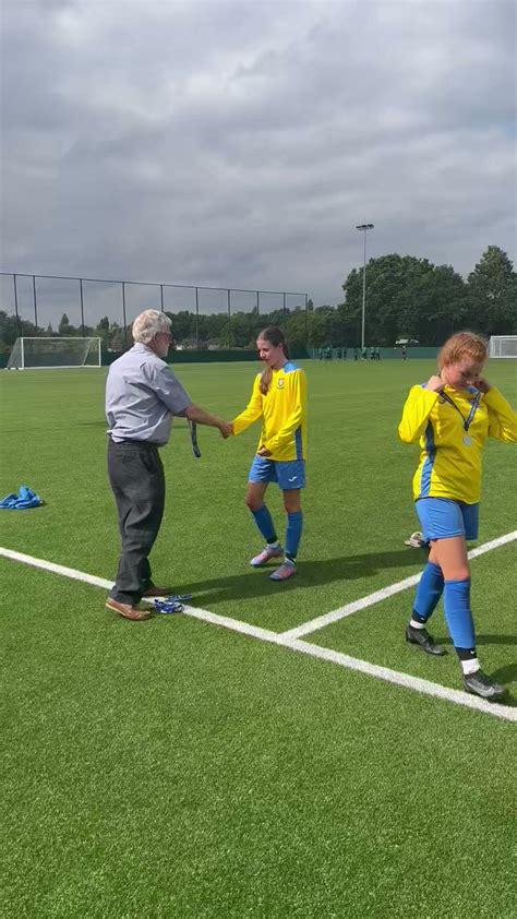 Whs Pe On Twitter Special Thank You To Assistant Coach 6thatwhs A