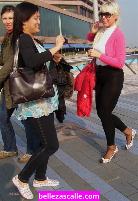 Madura Transparentando Tanga Mujeres Bellas En La Calle