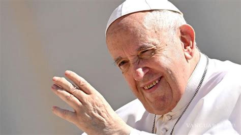 Papa Francisco pide usar con ética la inteligencia artificial