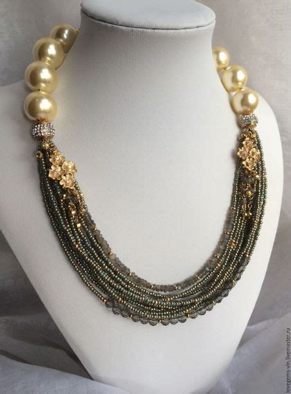 Купить или заказать Колье из натуральных камней и позолоченного бисера ОЛИВА в интернет магазине