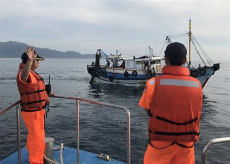 石城外違規拖網捕魚 32噸級漁船遭海巡截查｜即時新聞｜台灣｜oncc東網