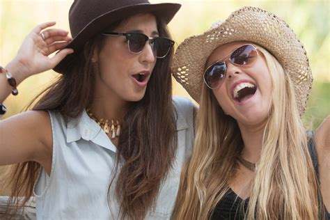 Lunettes De Soleil Un Accessoire Indispensable Pour Cet été 2016