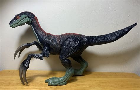 Jurassic World Dominion Therizinosaurus Coloring Pages 2025