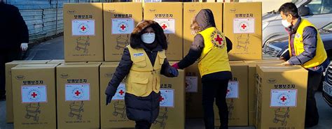 충남적십자사 충남 지원 취약계층 어르신 보행보조차 전달 투데이충남