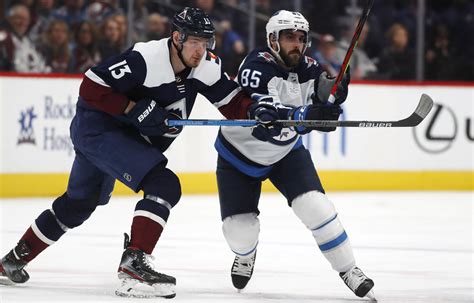 Kyle Connors Hat Trick Lifts Jets Over Avs 7 4 Sentinel Colorado