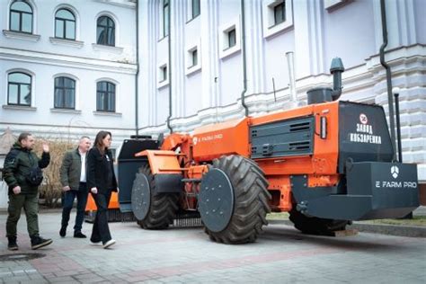 Така тільки в Україні українські майстри створили унікальну машину для розміновування Wheel News