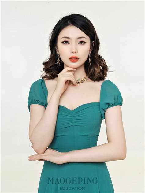 美艳感不用浓妆艳抹也能拥有 知乎