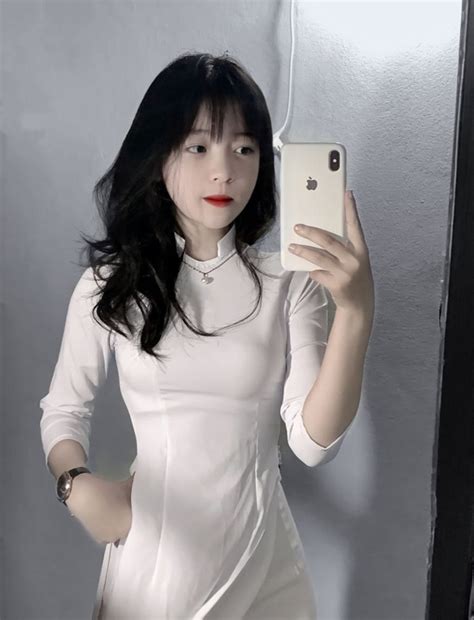 Ng M Nh N Nh G I Xinh M C O D I Khi N Netizen Tr M Tr