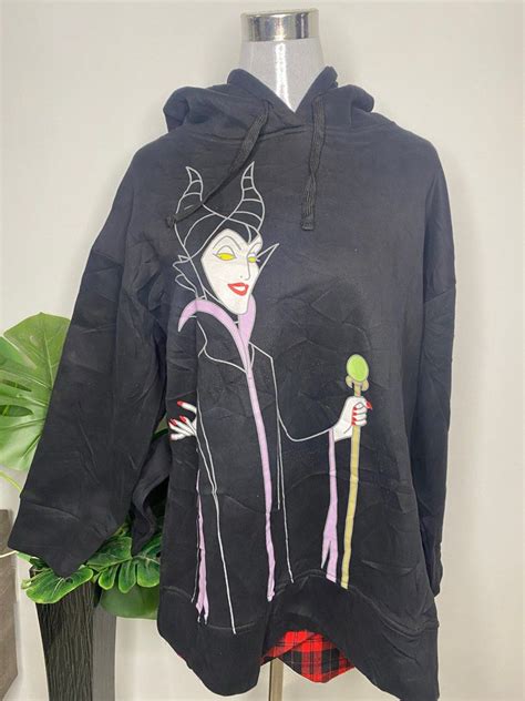 Disney Maleficent Hoodie Disney Villains On Carousell