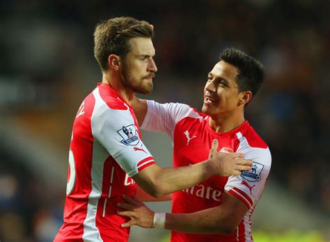 Arsenal Injury News Sanchez Ramsey And Koscielny Expected To Return