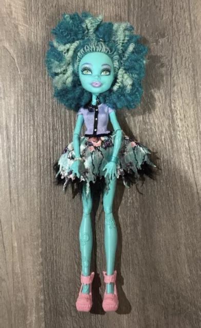 Monster High Honey Swamp Fashion Doll Original Mattel £2100 Picclick Uk