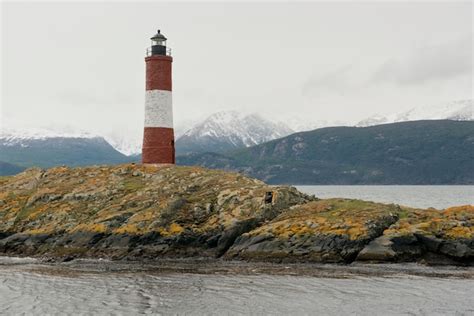 Farol Les Eclaireurs O Marco Icônico Do Canal De Beagle Ushuaia