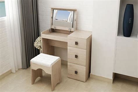 Туалетний столик із дзеркалом 70 фото Ідеї дизайну та інтерєру