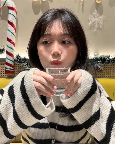 Stephanie Chow Medium