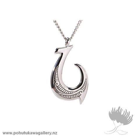 Stainless Pendant Engraved Fish Hook Pohutukawa Gallery