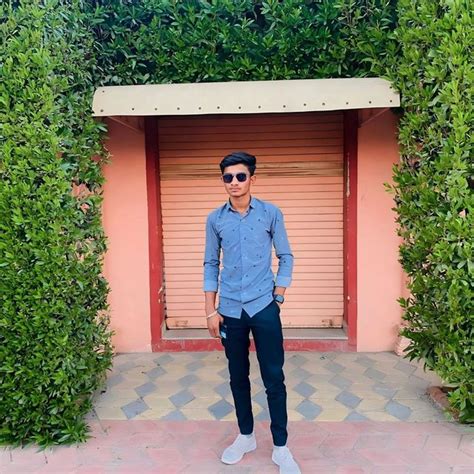 Nayan Raval Nayan Bhudev 007 On Threads