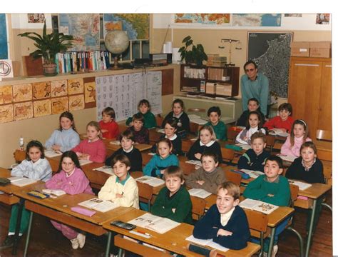 Photo De Classe Cm1 De 1988 Ecole Gentillerie Copains Davant