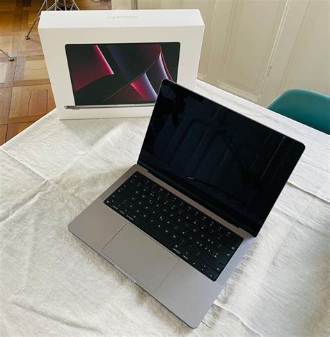 Apple MacBook Pro 2023 - 14-inch M2 Pro chip OVP | Kaufen auf Ricardo