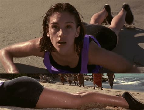 Amy Jo Johnson Rcelebritybutts