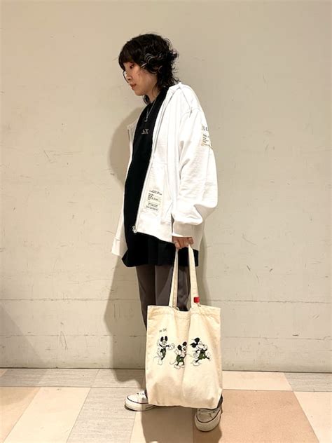 Nanami （avirex 川崎）｜avirexのパーカーを使ったコーディネート Wear