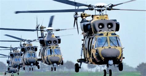 사진 중무장 보병 9명 싣고 작전 국산 헬기 수리온 실전배치