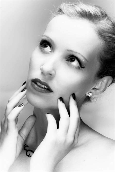 Model Sedcard Von Marlene A Weibliches New Face Fotomodel Österreich