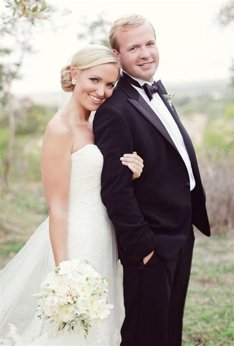 Classic Wedding Photos Poses