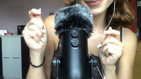 Asmr Repeating My Intro With Hand Movements Youtube