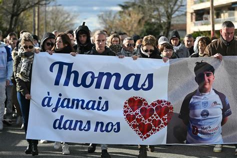 Vidéo Meurtre De Thomas à Crépol 6000 Personnes à La Marche Blanche