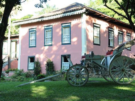 Pin Em Fazenda Casas Coloniais Casas De Fazenda Antigas Casas