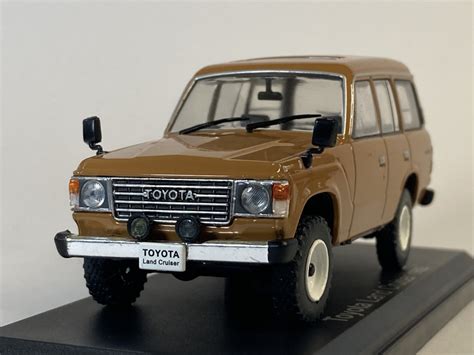 【やや傷や汚れあり】トヨタ ランドクルーザー Toyota Land Cruiser 1982 143 アシェット国産名車