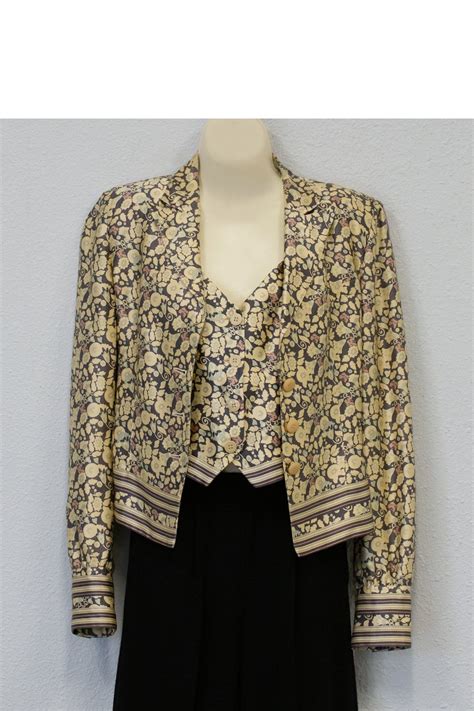 Emporio Armani Top Hospice East Bay