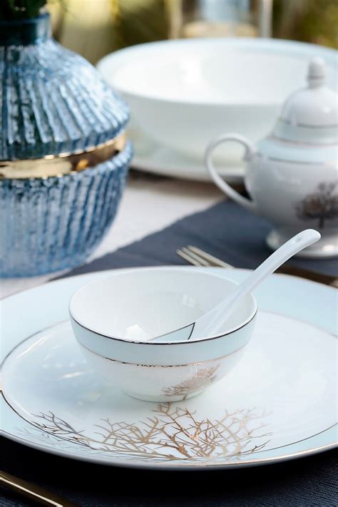 White Finest Premium Porcelain Dinner Set By Vigneto At Pernias Pop Up