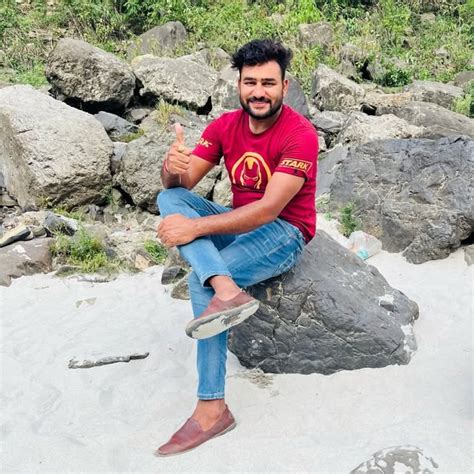 Narender Verma (@verma.nakash) • Threads, Say more