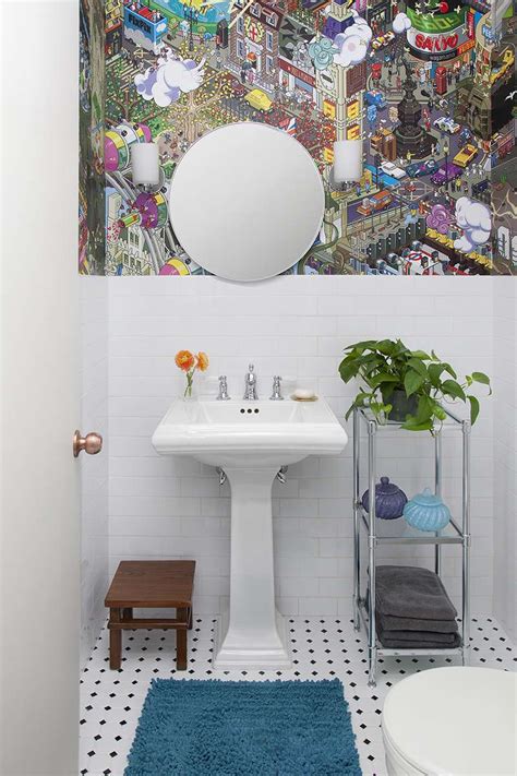 32 Bathroom Wallpaper Ideas That Will Transform Your Space