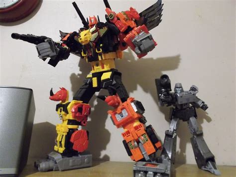 Potp Titan Class Predaking Page 22 Tfw2005 The 2005 Boards