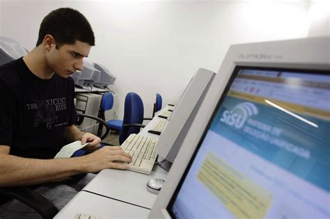 Sisu começa a receber inscrições nesta terça 22 para 235 mil vagas em