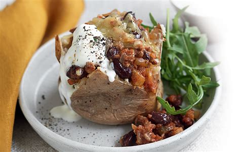 Jacket Potato With Mexican Beef And Beans Healthy Food Guide