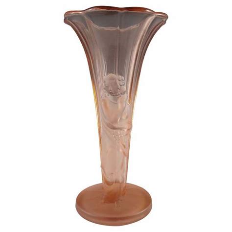 Art Deco Vintage Pink Frosted Glass Oriental Lady Vase Vinterior