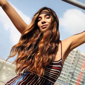 Trendsetter Braune Haare Mit Karamell Highlights BellAffair De