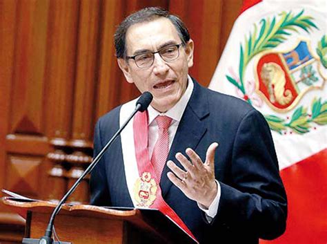 Presidente de Perú descarta reelección y defiende cese del Congreso