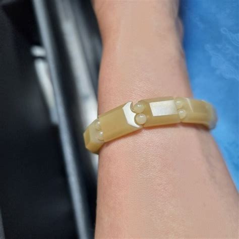 Yeijak 춘천옥 황옥 직사각 옥팔찌 고급스러운 디자인의 아름다움을 선사합니다