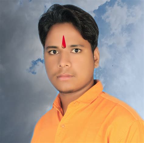 समर्थक रविकान्त दुबे सौरभ